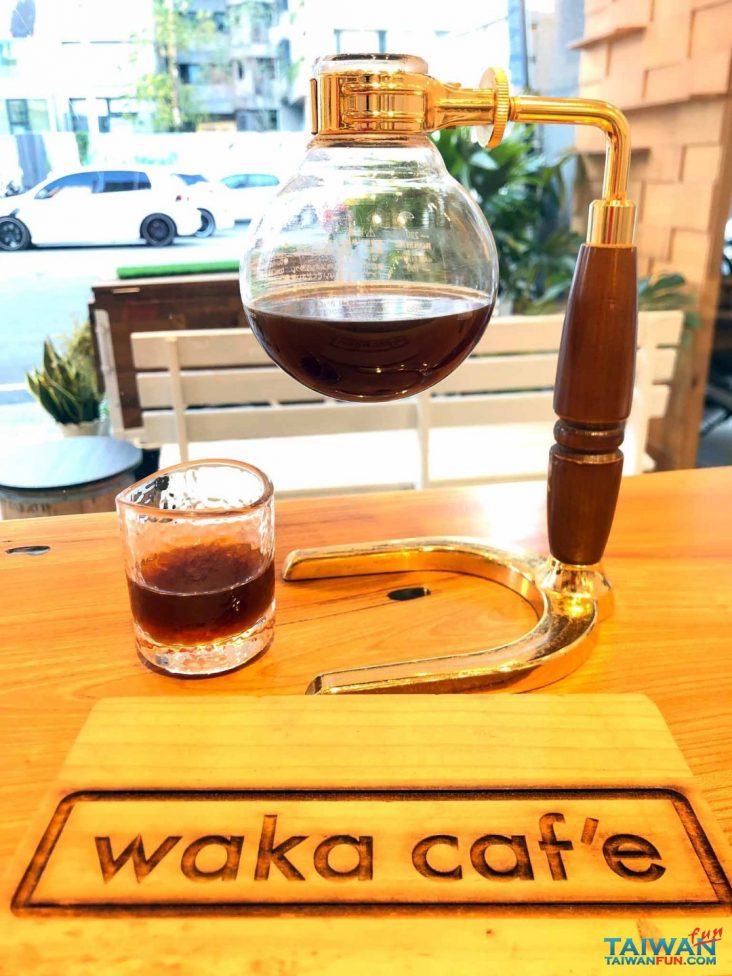 Waka Cafe - TaiwanFun